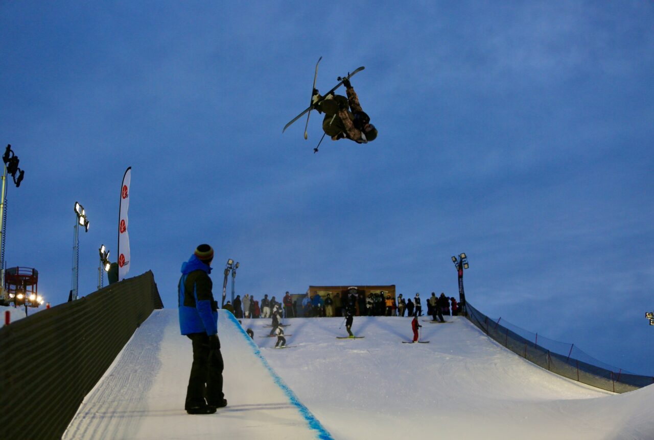 Calgary Snow Rodeo World Cup Halfpipe | Downdays